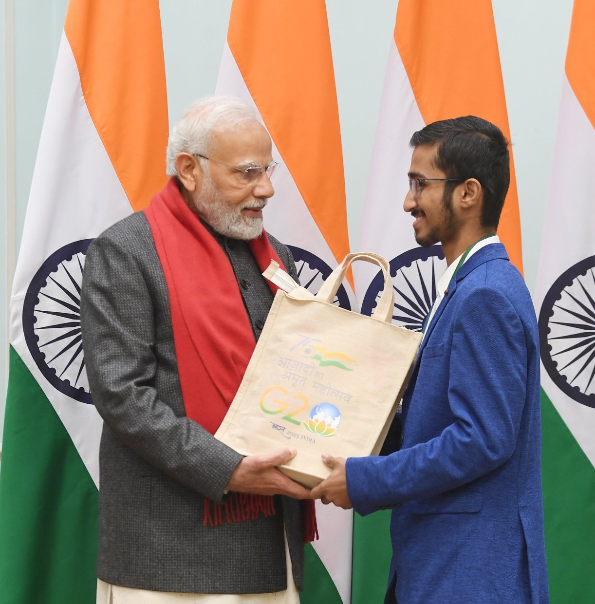 Prime Minister Shri Narendra Modi interacted with Pradhan Mantri ...
