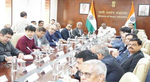 Union Minister for Heavy Industries & Steel Chairs Stakeholder ...